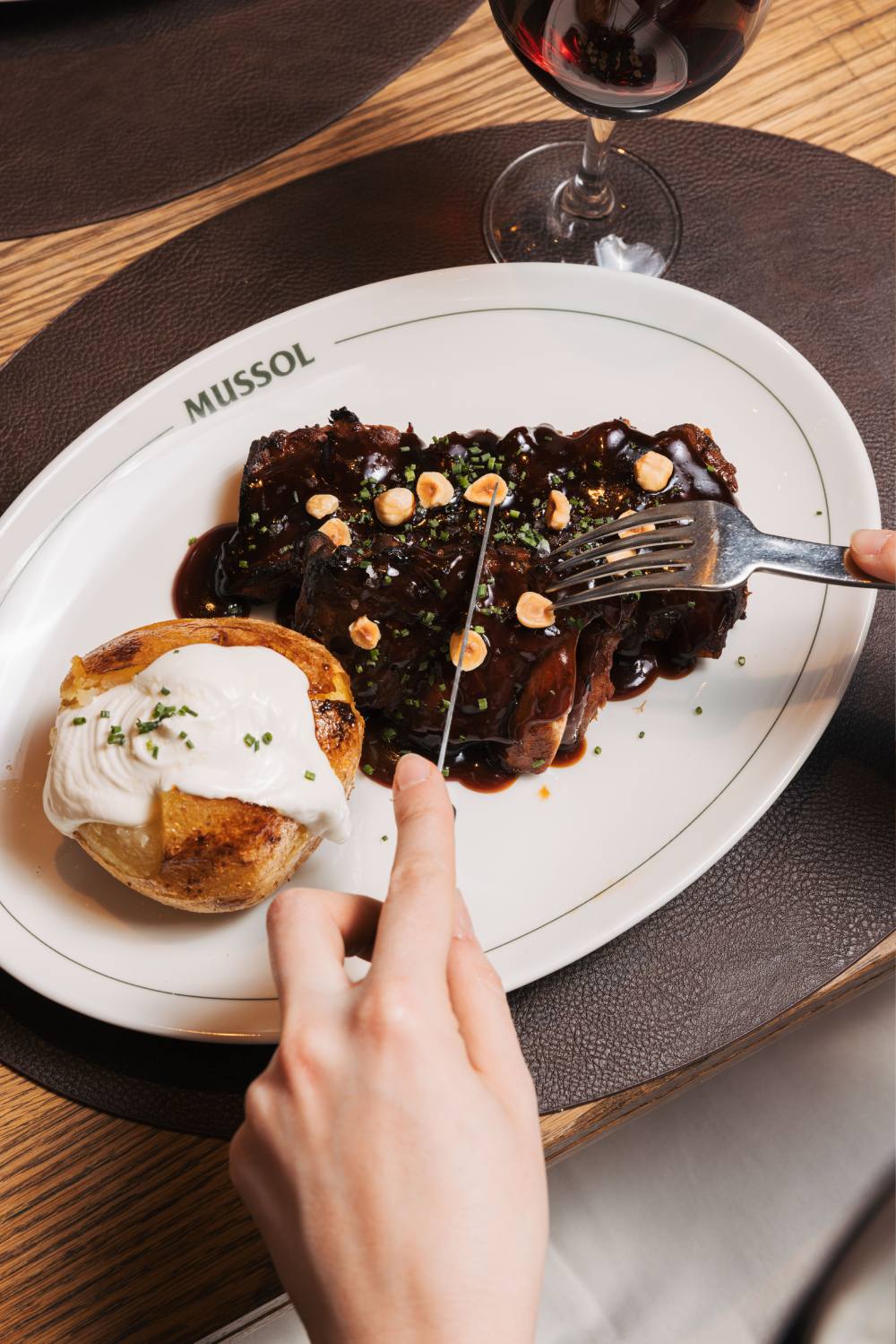 Restaurant Mussol Diagonal - Brasa Catalana a Barcelona